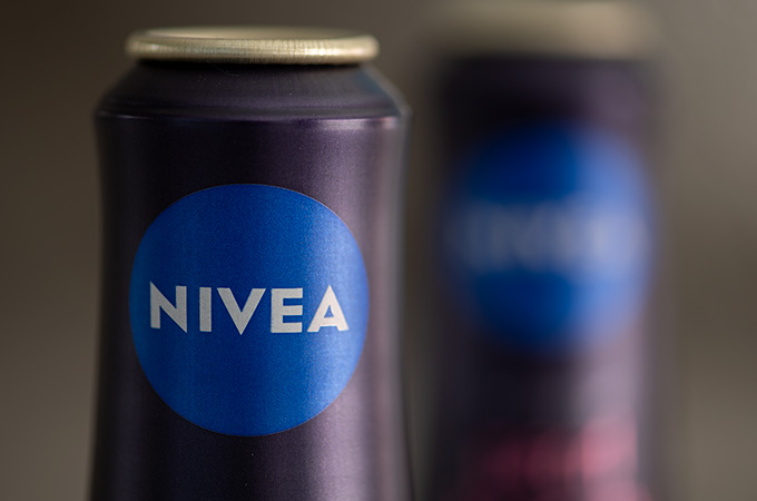 High-grade premium packaging: Aluminium aerosol cans - Aerobal